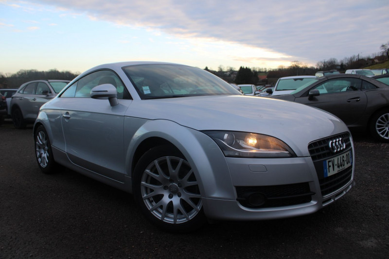 Audi TT 2L TFSI 200 CV TURBO SPORT LUXE CUIR GPS ABS RÉGULATEUR JANTES ...